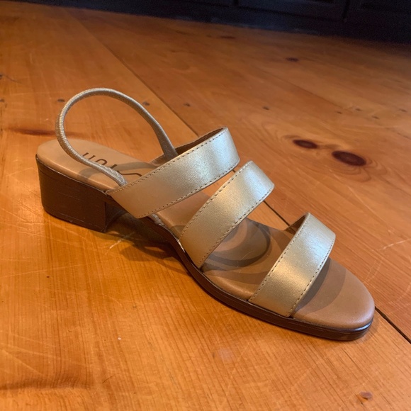 Unisa | Shoes | Unisa Gold Strappy Sandals 6 | Poshmark